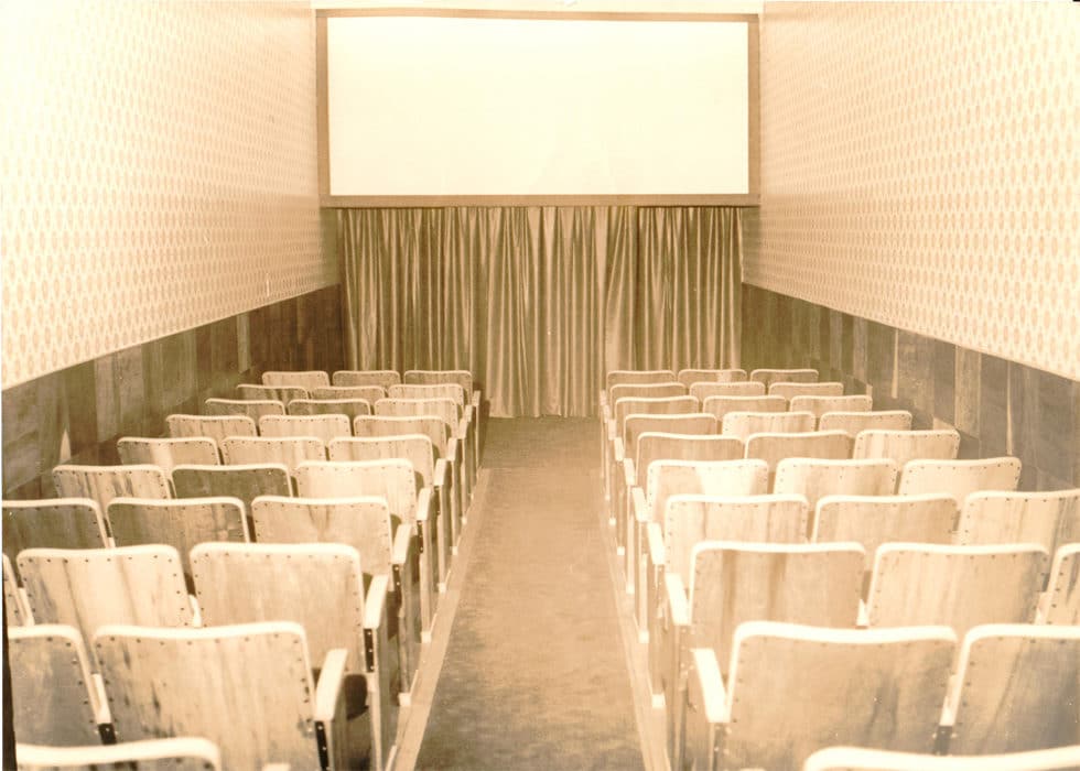 Mini cinema: pequeno no tamanho, grande nas emoções - Petrópolis Sob Lentes